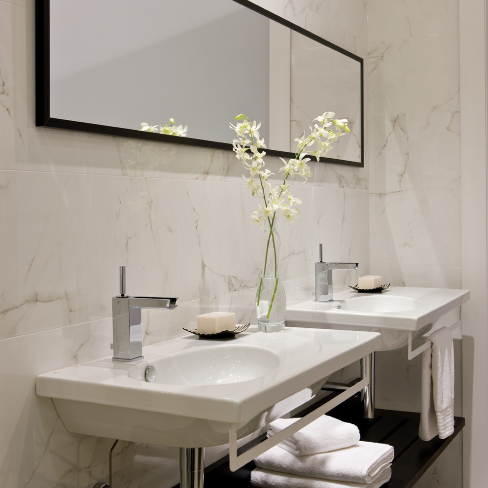 Porcelanosa Tile/Kitchen/Bath/Hardwood - Salle de Bain - Chicago - par ...