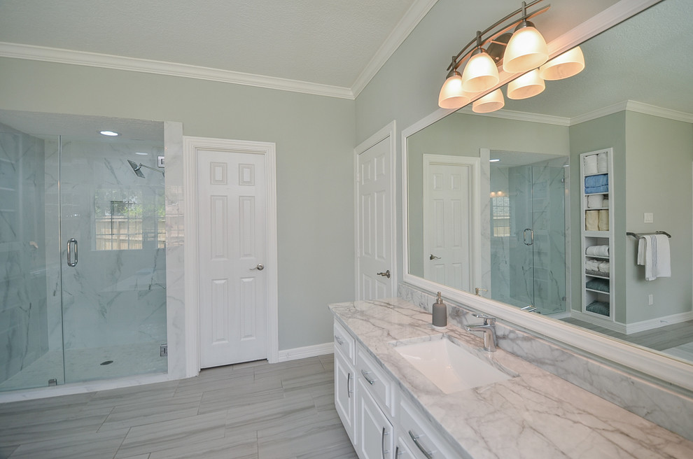 Renovated master bath - Traditional - Bathroom - Houston - by MHS CONSTRUCTION & DESIGN LLC | Houzz
