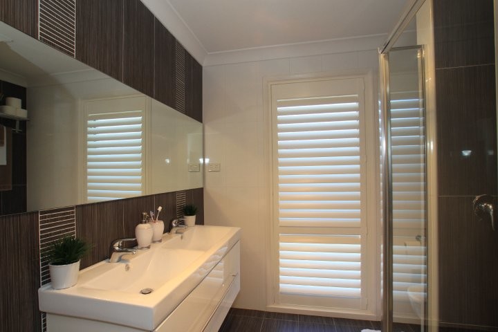 Residential Homes - Modern - Bathroom - Melbourne - by JIH Building ...