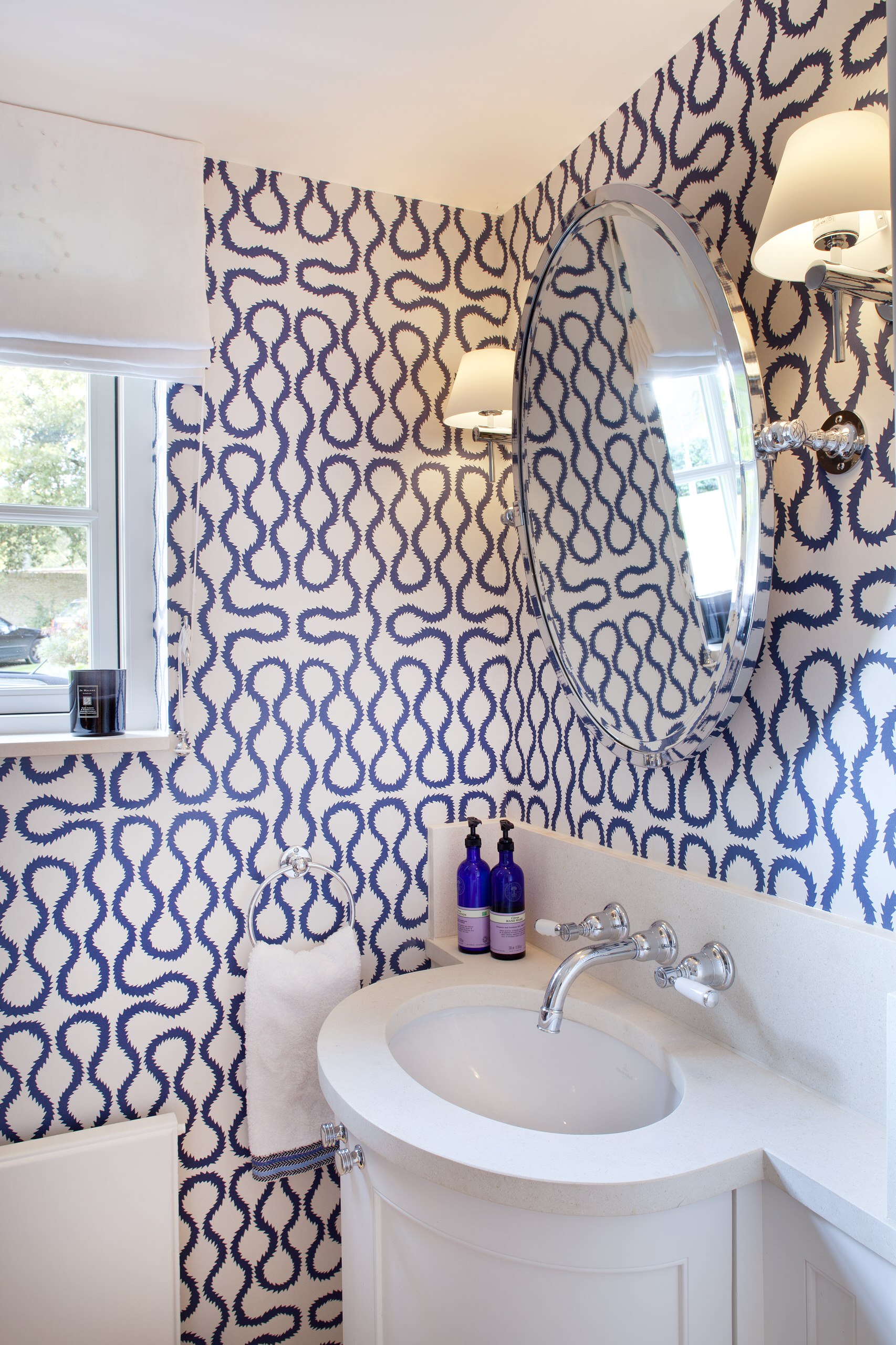 Decorating: Go Bold with Flamboyant Wallpaper | Houzz IE