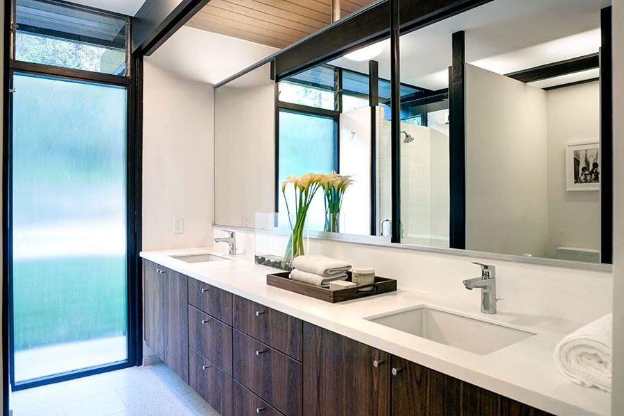 Richard Dorman - Midcentury - Bathroom - Los Angeles - by szalay_design ...