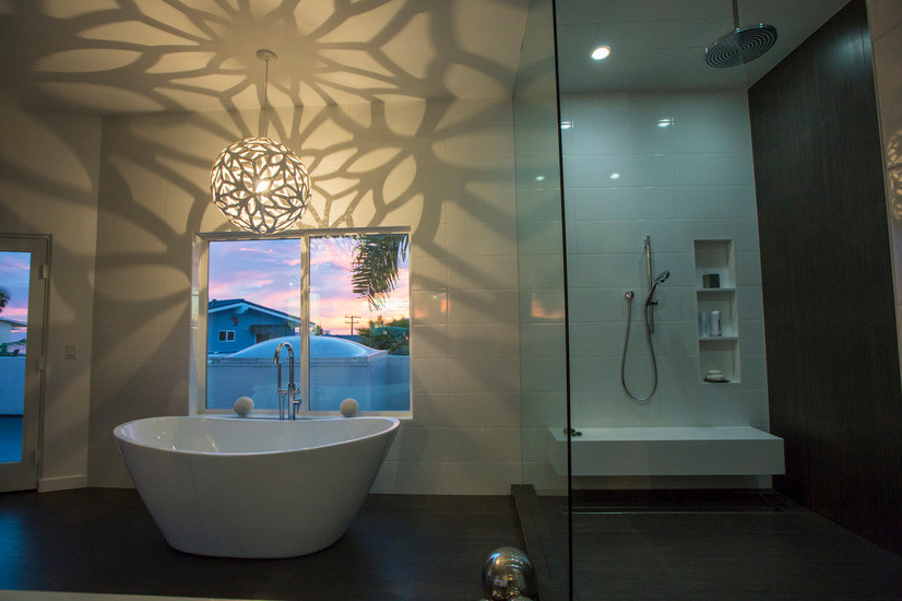RILEY MODERN BEACH MASTER BATHROOM - Modern - Bathroom - San Diego - by ...