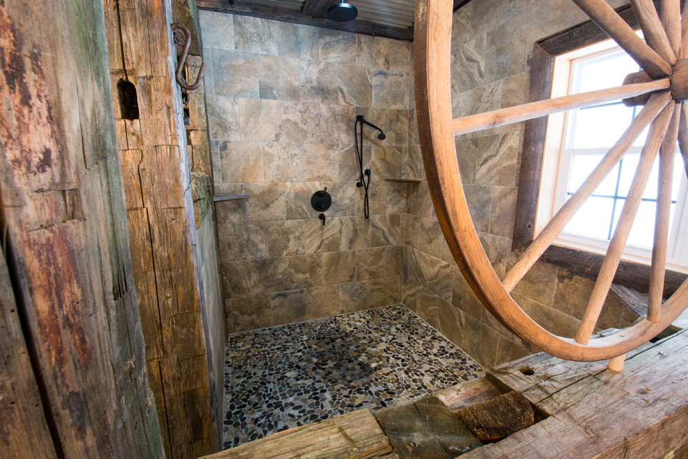 Rustic Master Bath - Rustic - Bathroom - Toronto - by Rheaume Carpentry ...
