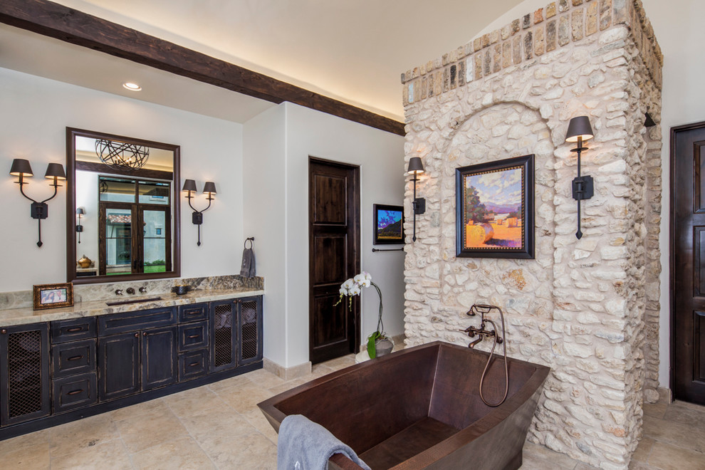 Rustic Villa interiors - Rustic - Bathroom - Austin - by Vanguard ...
