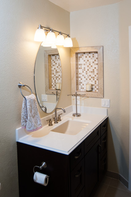 Santee Hall Bathroom Remodel with Dark Vanity - Classique - Salle de ...