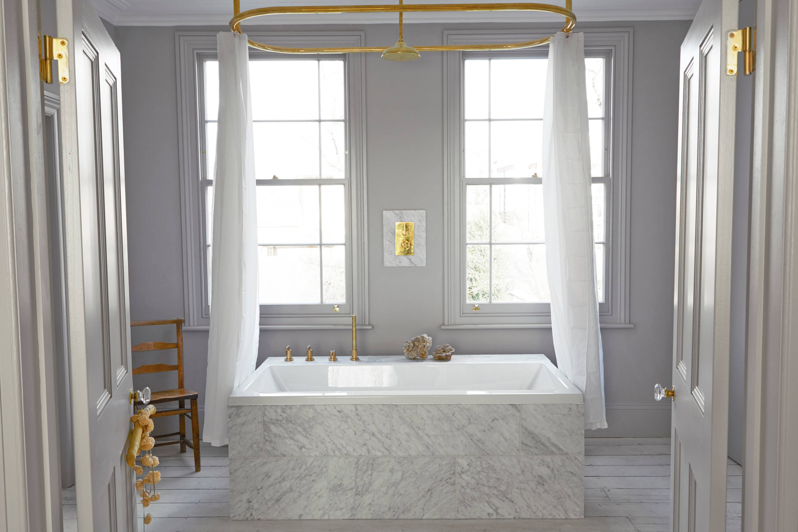15 Ways to Make Your Over-Bath Shower Look Beautiful | Houzz NZ