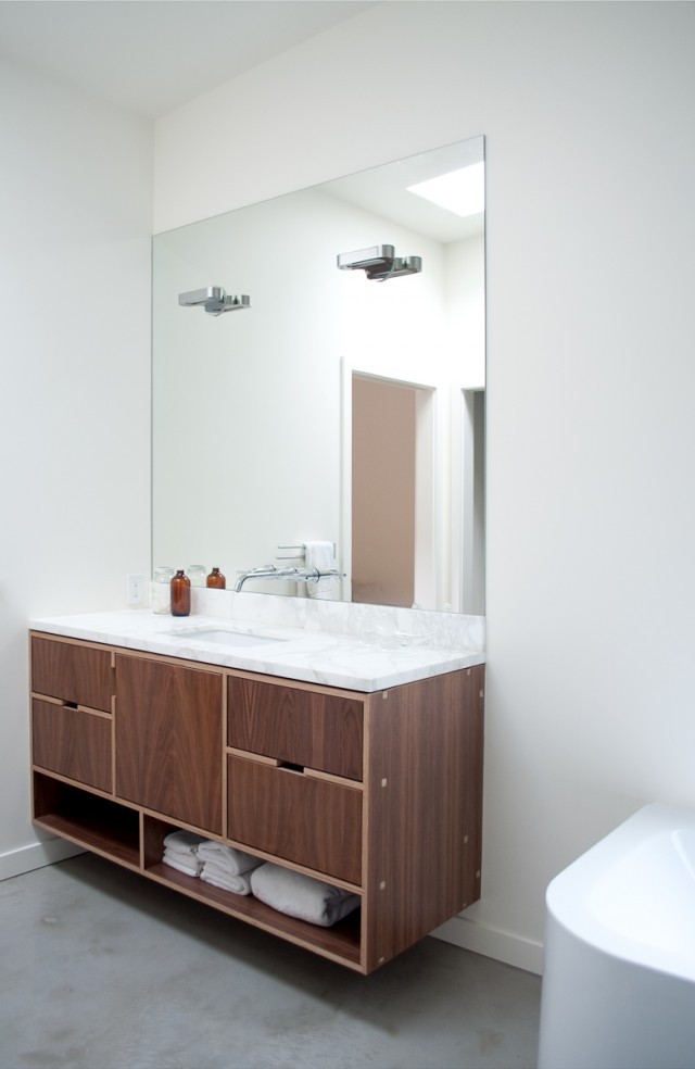 Screen vanity - Modern - Bathroom - Seattle - by Kerf Design | Houzz