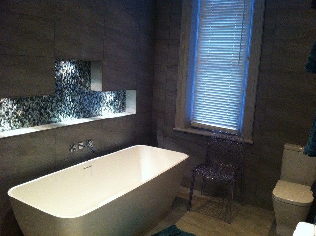 Seamless Black Lip Mother of Pearl Bathroom - Modern - Bathroom - London - by ShellShock Designs ...