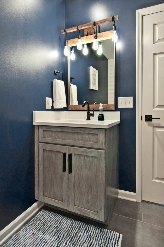 Seeing Blue - Modern - Bathroom - Nashville - by Victoria Highfill | Houzz