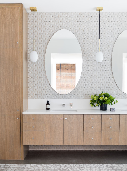 47+ Modern Bathroom Backsplash ( SLEEK & PLAIN ) - Tile Designs