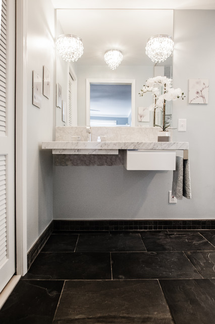Sleek Boudoir Bathroom - Modern - Bathroom - Detroit - by Bouren ...