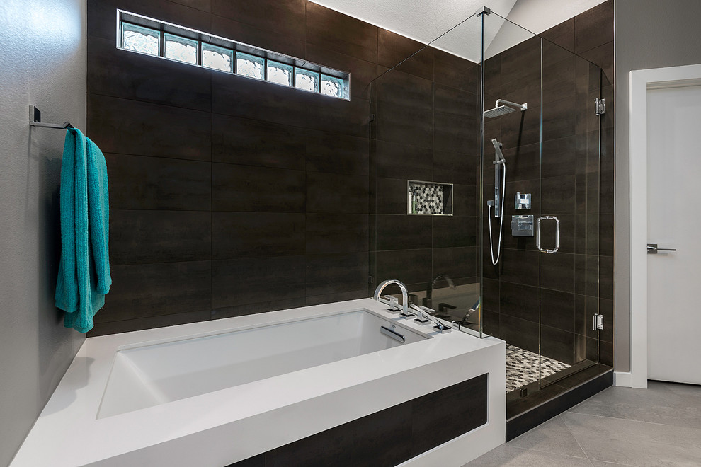Sleek Modern Master Bath - Modern - Bathroom - Dallas - by MHM LIVING ...