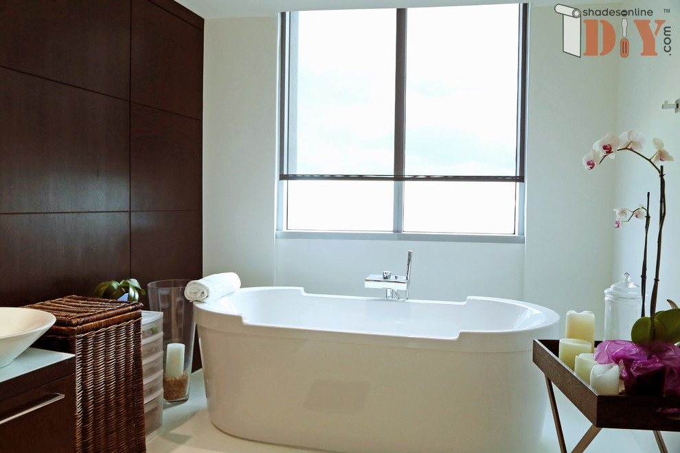 Solar Shades - Beach Style - Bathroom - Miami - by ShadesOnline | Houzz