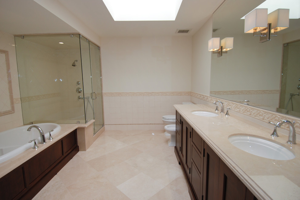 Solar Traditional House - Traditional - Bathroom - Los Angeles - by ...