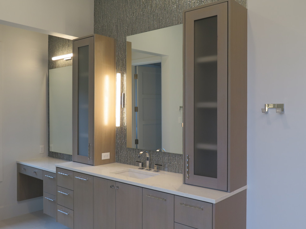 Southlake Modern 1-Story Master Bath - Modern - Bathroom - Dallas - by ...