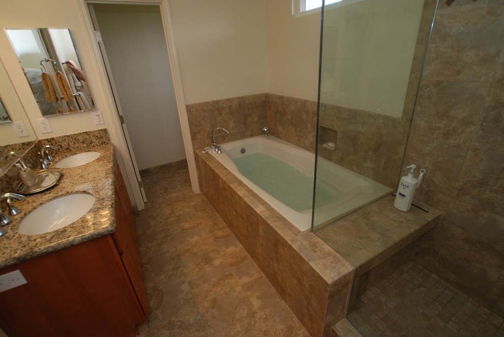 Spa Tub 6Ft. w/bench seat shower w/new configuration walk in closet ...