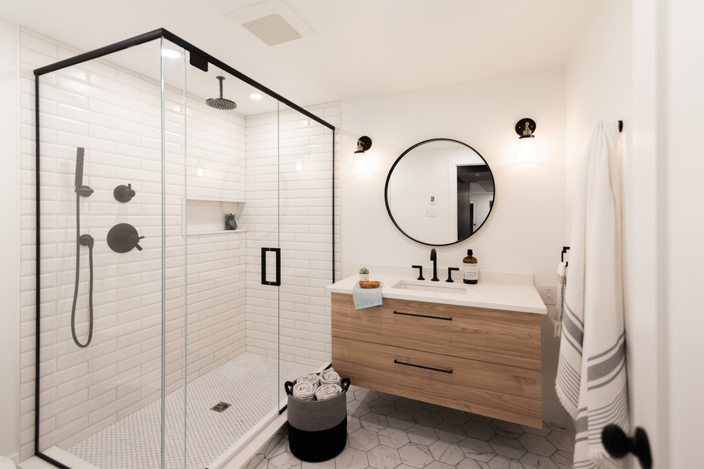 Stéphanie Fortier Design- CASE DRIVE - Farmhouse - Bathroom - Montreal ...