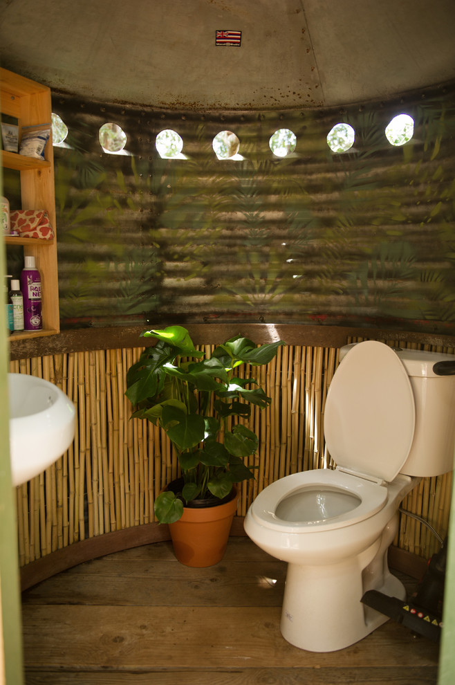 Surf Shack - Tropical - Bathroom - Hawaii - by Ashley Camper ...