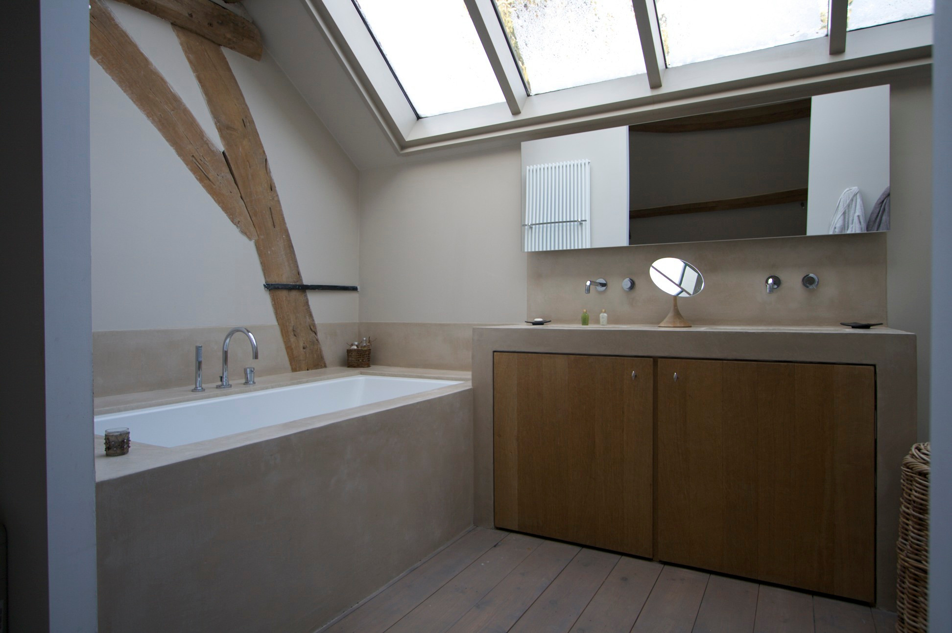 How to Use Tadelakt in a Bathroom | Houzz UK
