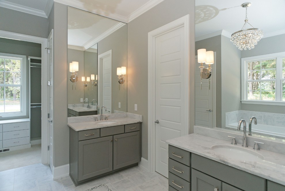 The Oakmont Master Bath built by Homes By Dickerson at Carrie's Reach ...