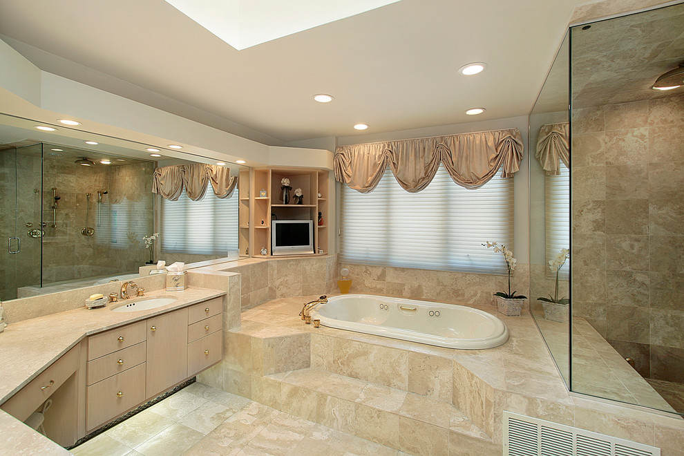 The Woodlands Texas - Traditional - Bathroom - Houston - by Maksym ...