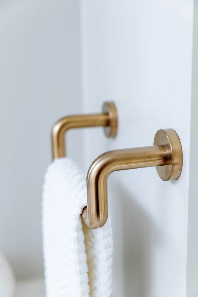 Timeless Bocage Bathroom Addition - Bathroom - New Orleans - by Ourso ...