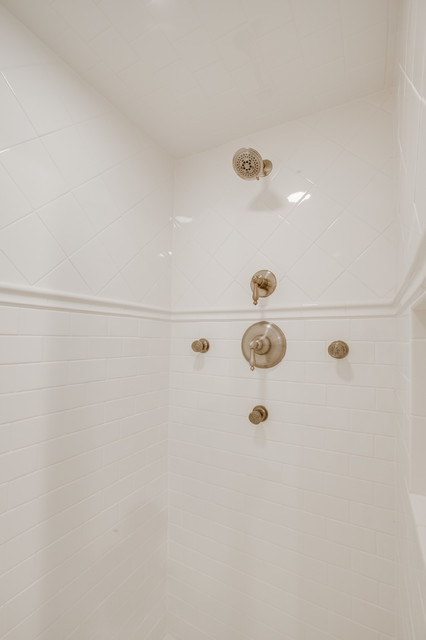 Timeless Master Bath - Traditional - Bathroom - Dallas - by SWANSON ...