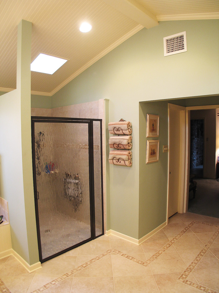 Traditional Benton Master Suite Remodel - Classique - Salle de Bain ...
