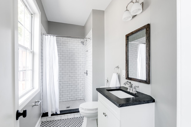 Transitional Bathroom Classique Chic Salle De Bain Richmond Houzz