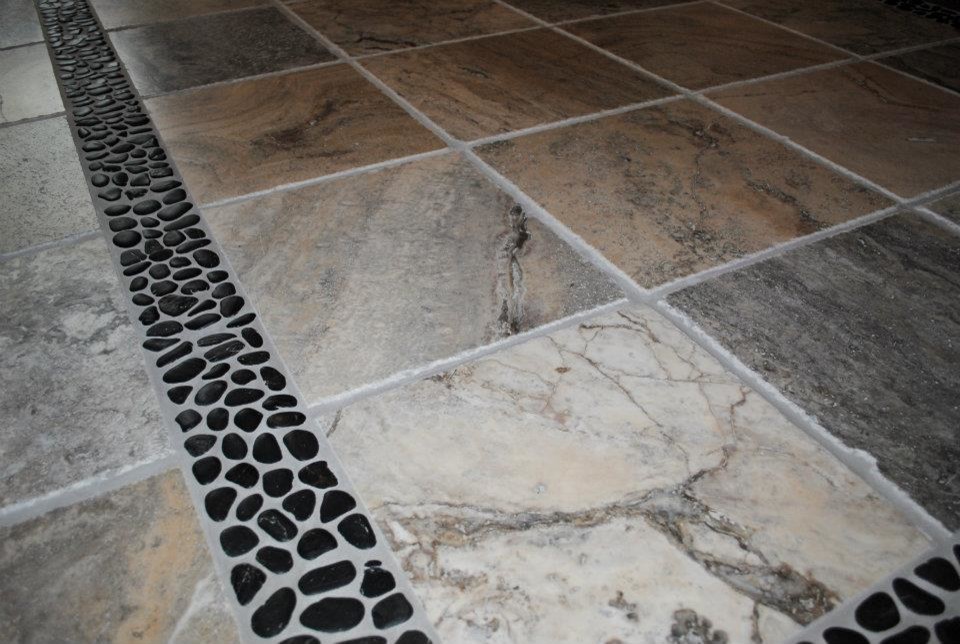Travertine Tile with River Rock Accents - Traditional - Bathroom ...