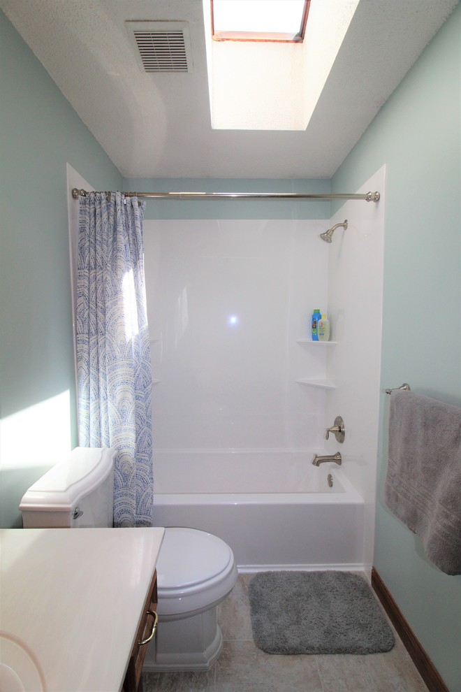 Tumbleweed Circle - Traditional - Bathroom - Minneapolis - by U.S. Bath ...