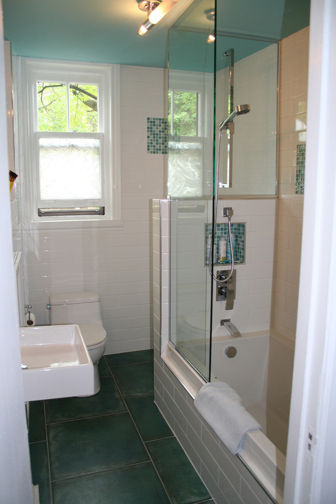 Turquoise and white bathroom remodel - Modern - Bathroom - Montreal ...