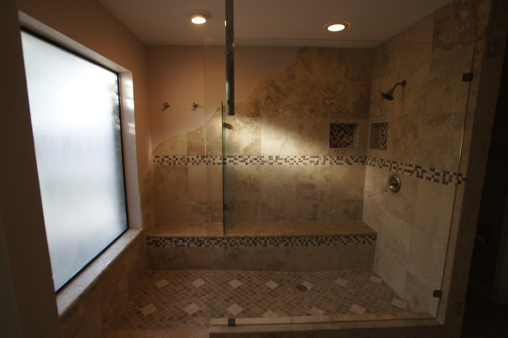 Unique walk-in shower in Plano - Classico - Stanza da Bagno - Dallas ...