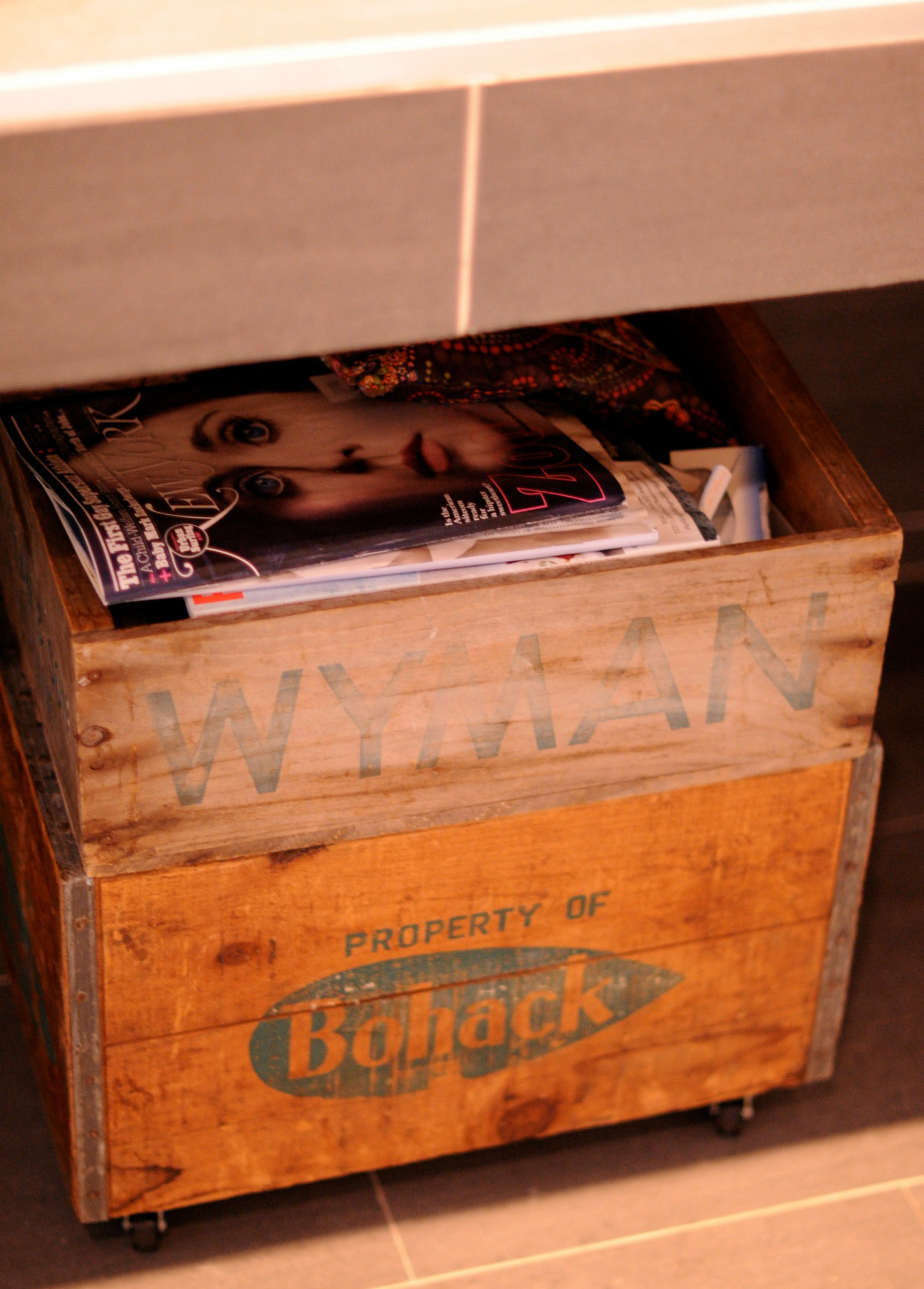 Vintage Crates On Casters DIY: See How To Make A Rolling Vintage