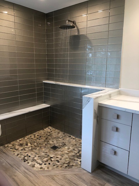 Walk-in shower with no step. Shower door optional. - Transitional ...