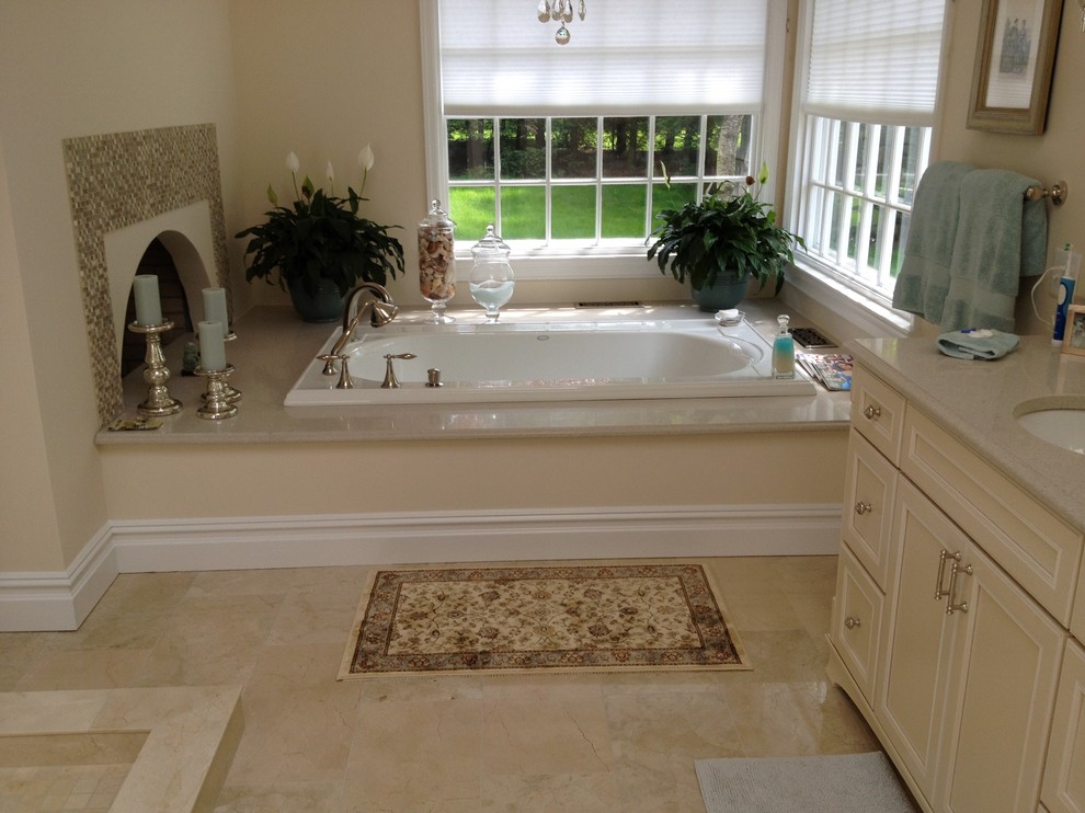 Westport Ct. Master Bathroom Renovation & Foyer - Classique - Salle de ...