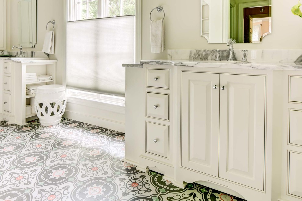 White Umber - Traditional - Bathroom - Nashville - by User | Houzz