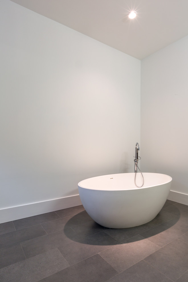 Yale Street Residence - Modern - Bathroom - Austin - by Ryan Begley ...