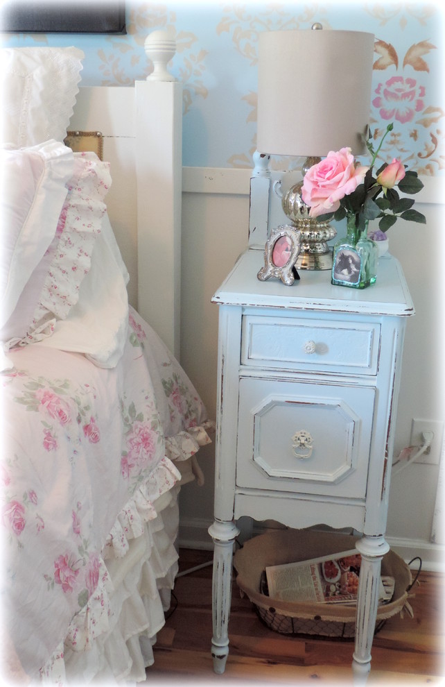 An Antique Vanity Nightstand - Farmhouse - Bedroom - Raleigh - by Lisa ...