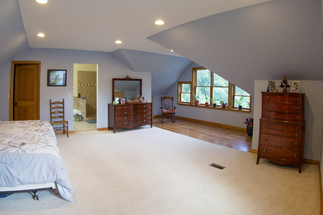 Attic Master Suite - Traditional - Bedroom - Columbus - by Sym-Home ...