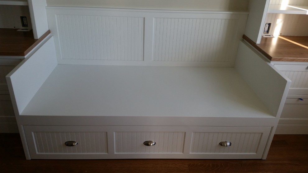 Beaded Inset Trundle Bed - Traditional - Bedroom - DC Metro - by Andrew ...