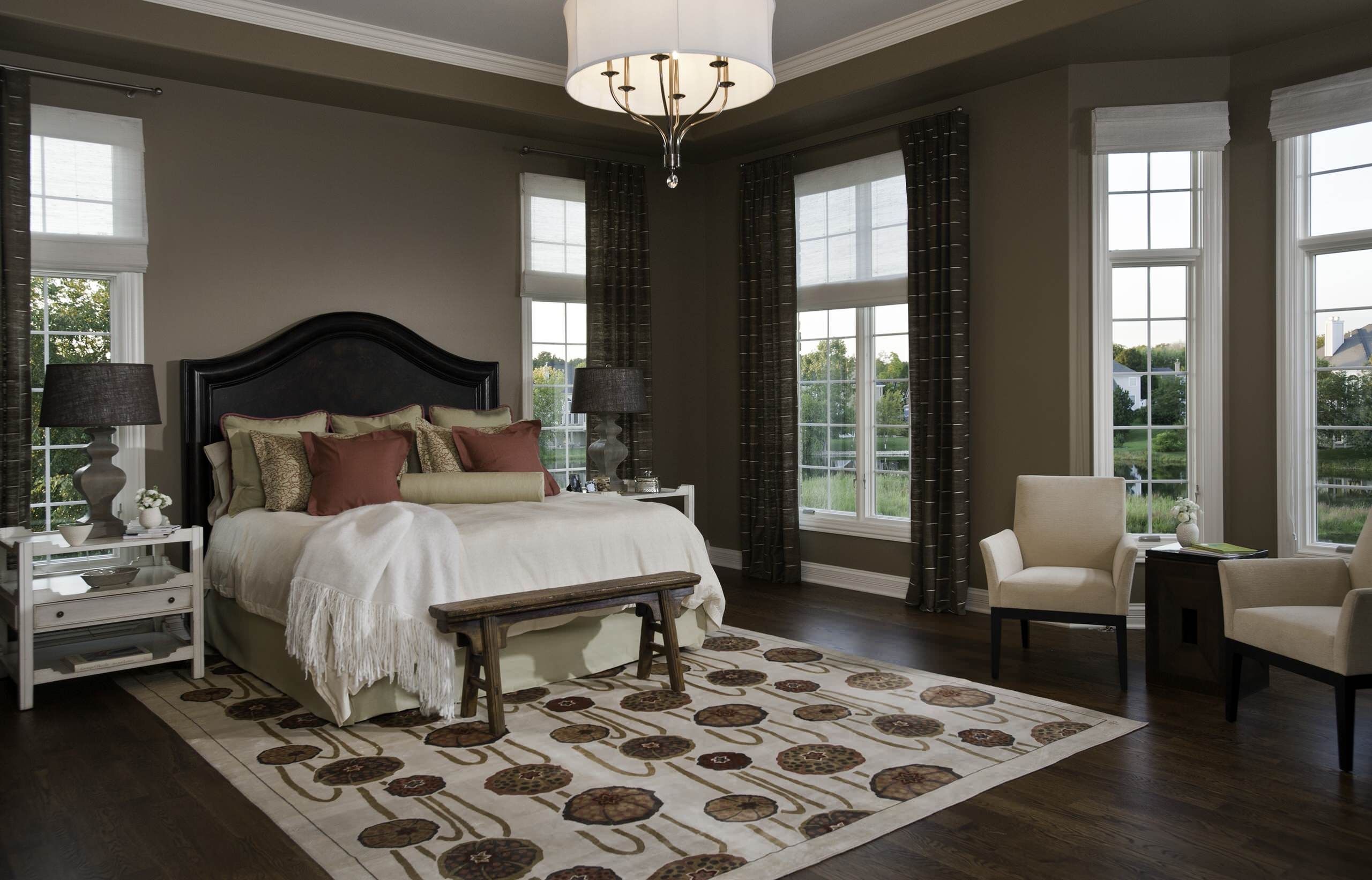 How to Lay Out a Master Bedroom for Serenity