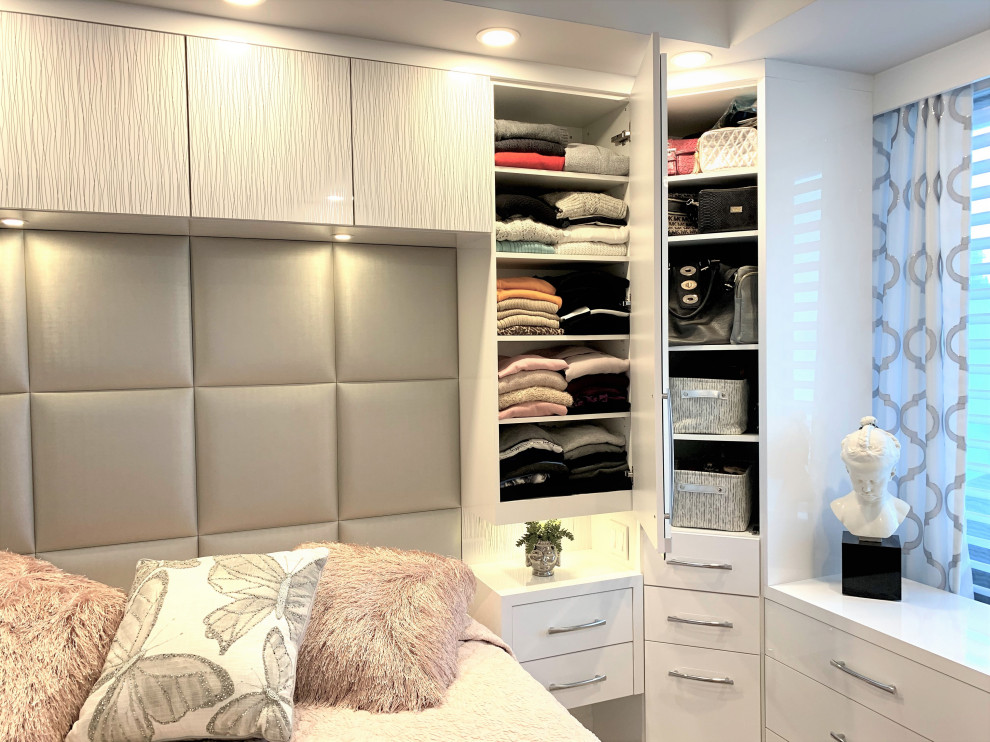 BEDROOM WITH MAXIMUM STORAGE - Contemporary - Bedroom - Toronto - by ...