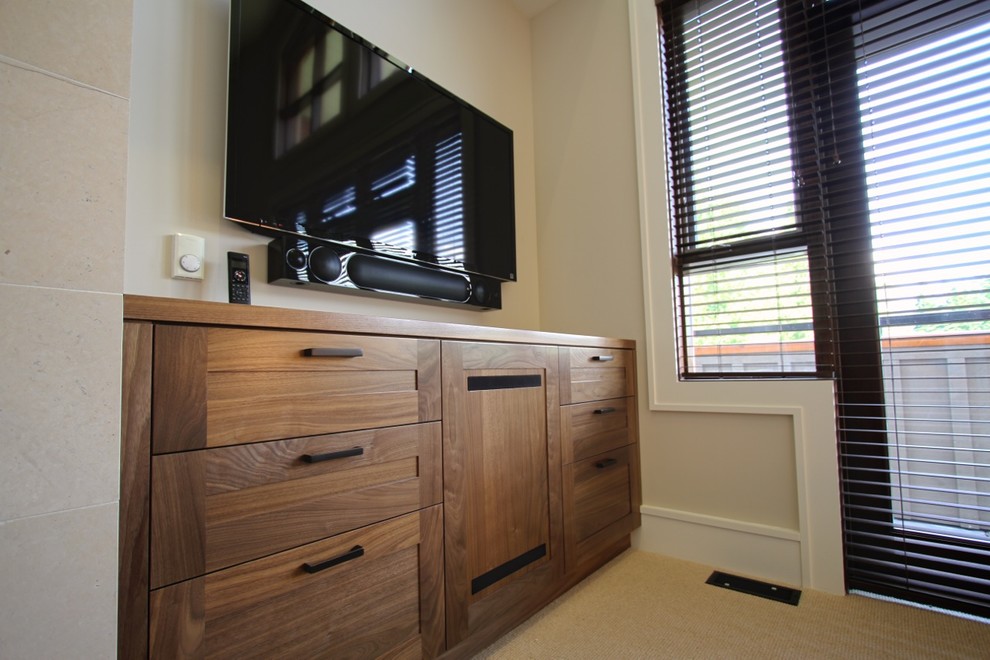 Black Walnut entertainment units - Chambre - Vancouver - par daintree ...