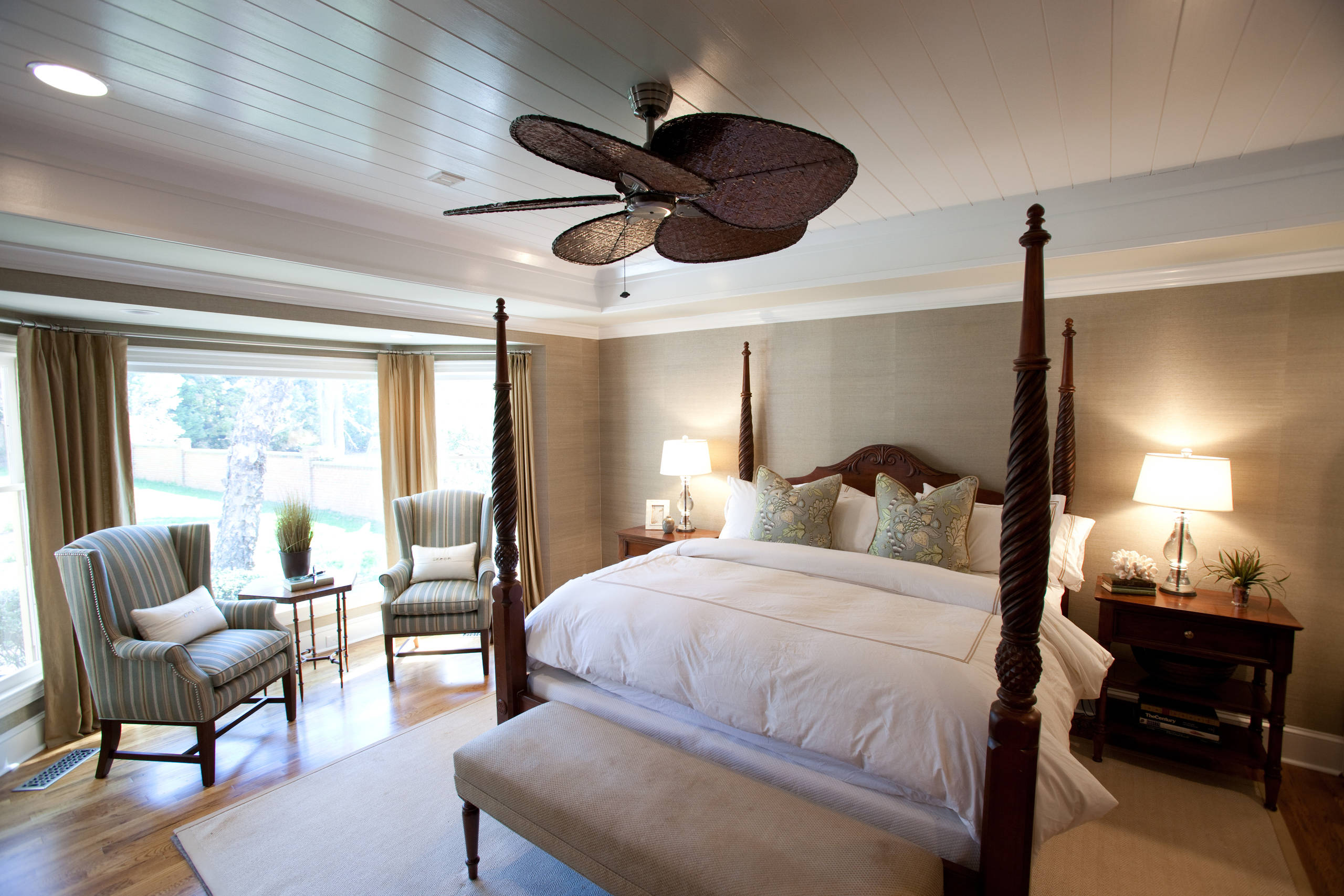 8 Decor Musts for British Colonial Style Lovers