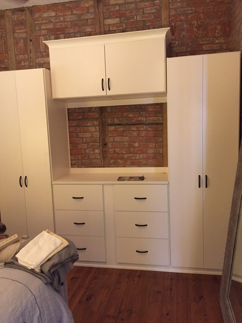 Built-in Wardrobe on exposed brick - Contemporary - Bedroom - New ...