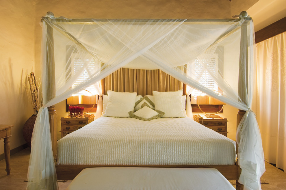 Caribbean Island - Tropical - Bedroom - Milan - by Riva Cantù | Houzz