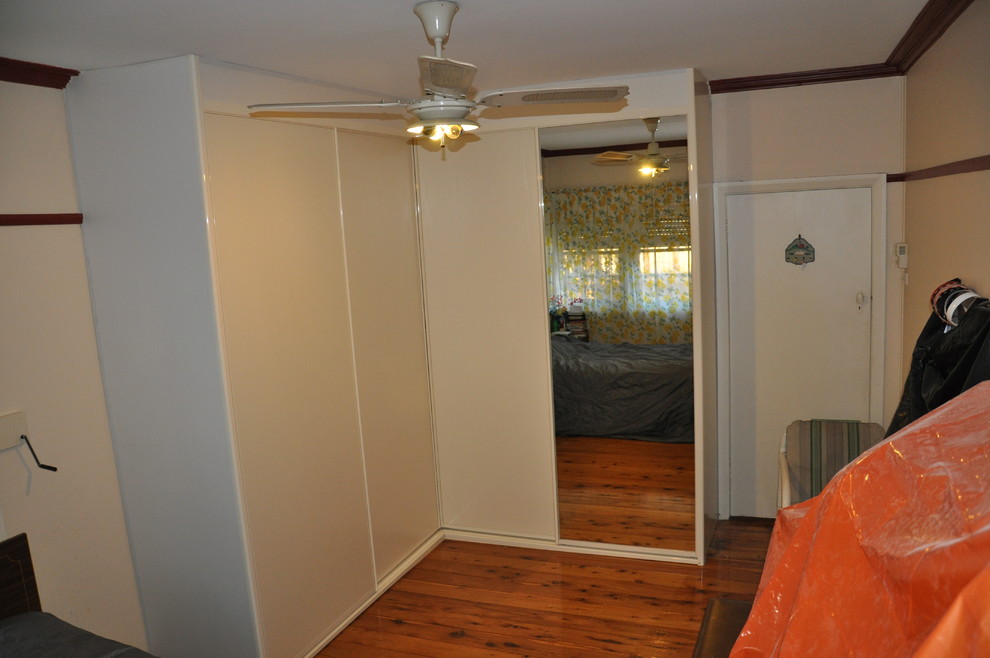 Corner Built-In Robe - Traditional - Bedroom - Newcastle - Maitland ...