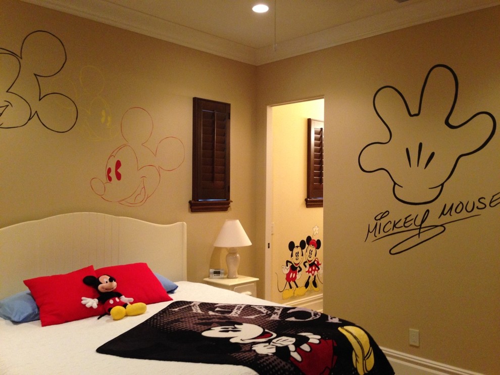 Disney Mickey Mouse & Friends Themed Rooms - Traditional - Bedroom ...