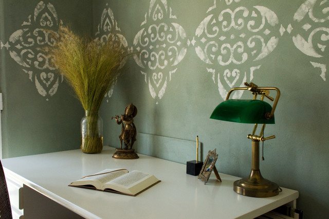 Emerald Clay Plaster Walls with White Clay Paint Stencil - Chambre ...